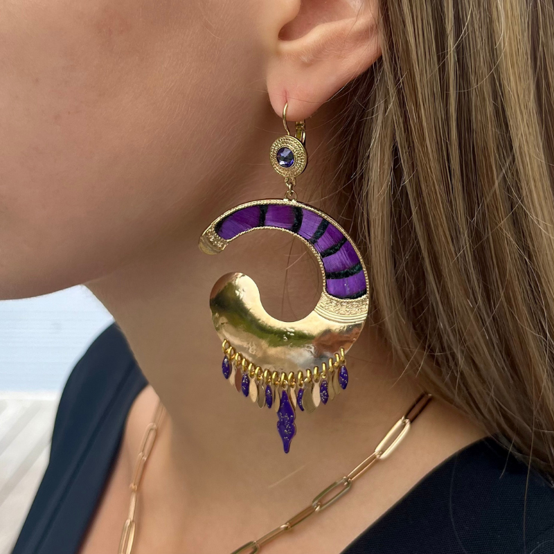 Boucles d'oreilles Pendantes MIKONA Or - Plumes de faisan violet beige ...